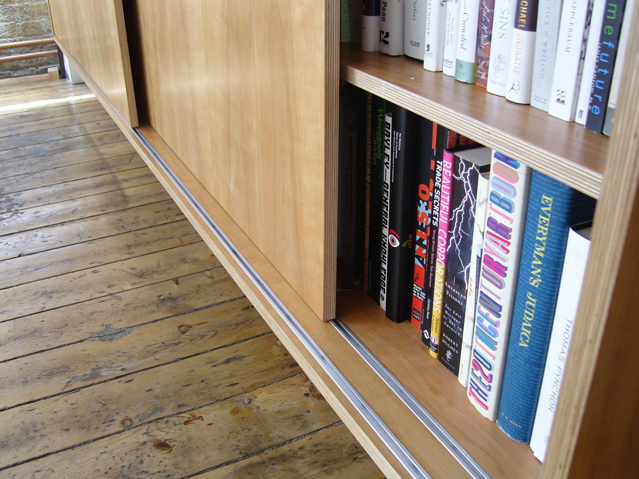 Bookcase with sliding doors - StonerMakes