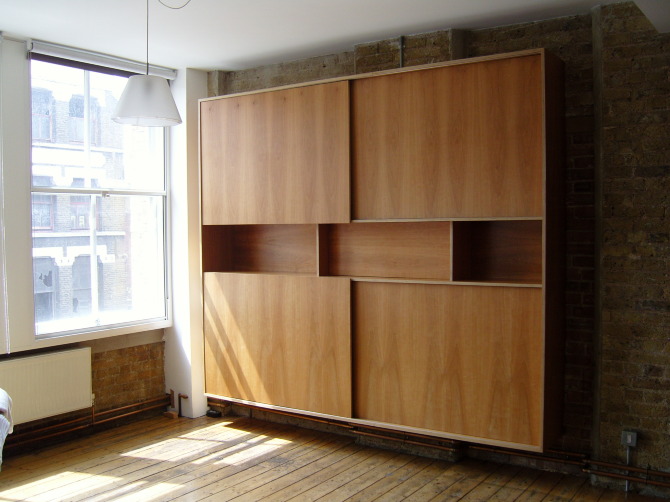 Bookcase with sliding doors - StonerMakes