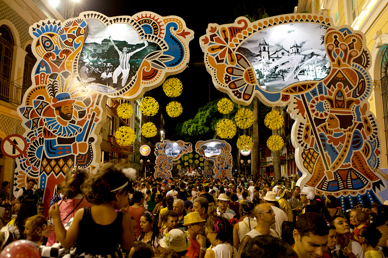 CENOGRAFIA CARNAVAL DO RECIFE 2013 - bel andrade lima