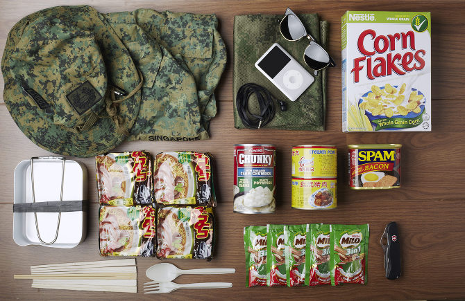 PANTONE® ARMY - amosyong.