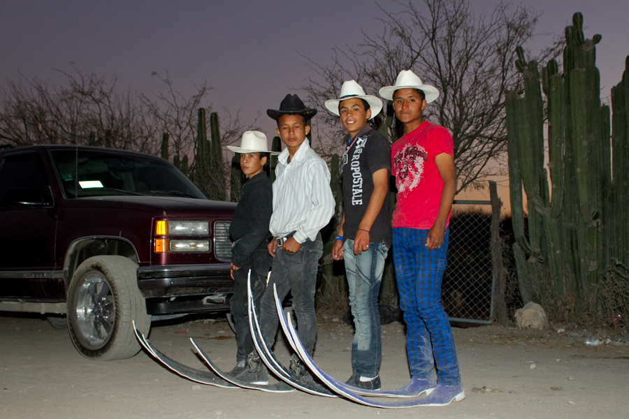 Botas Picudas - Edith Valle Photography & Video