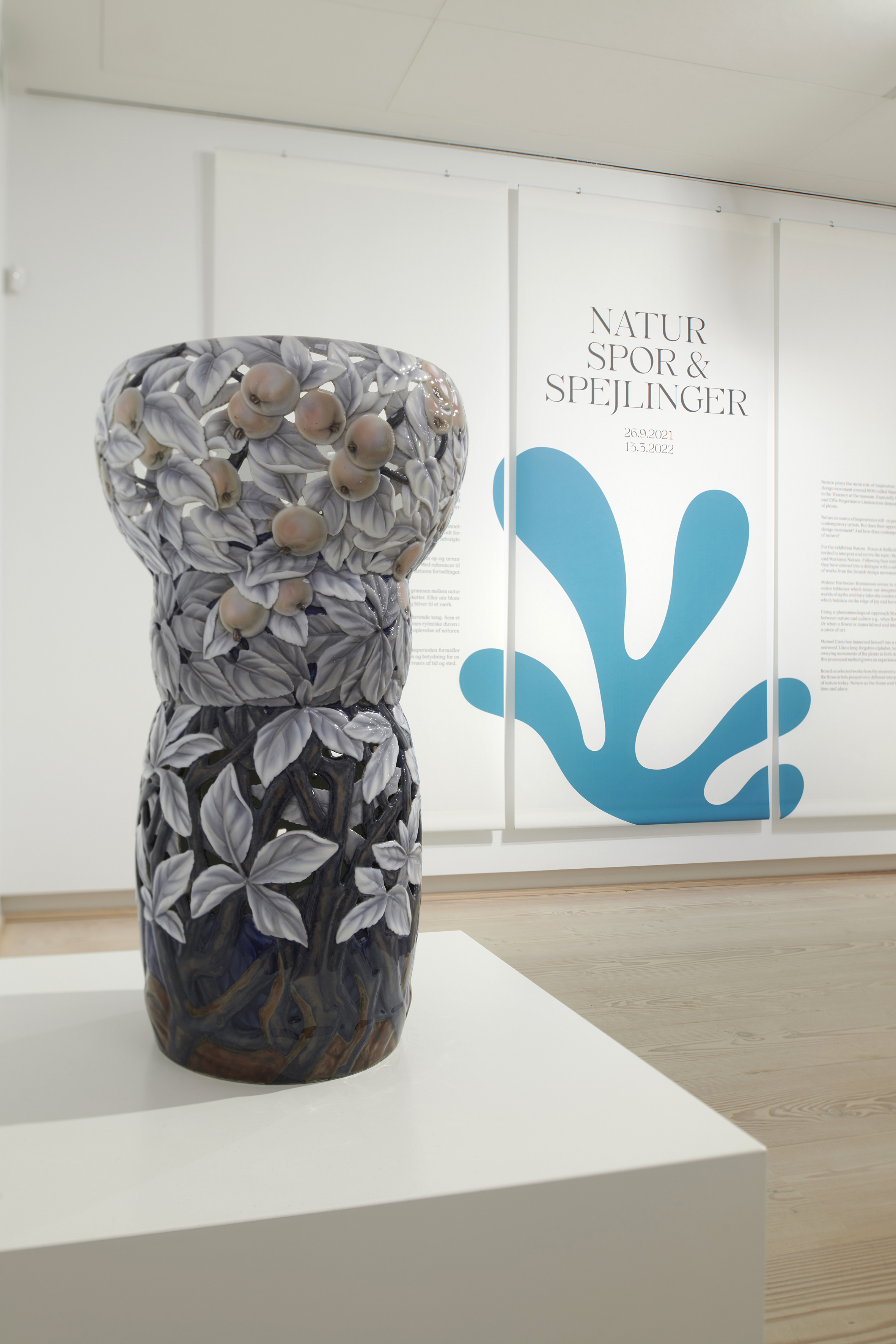 "Natur. Spor & Spejlinger" - CLAY Keramikmuseum Danmark (2021) - Malene ...