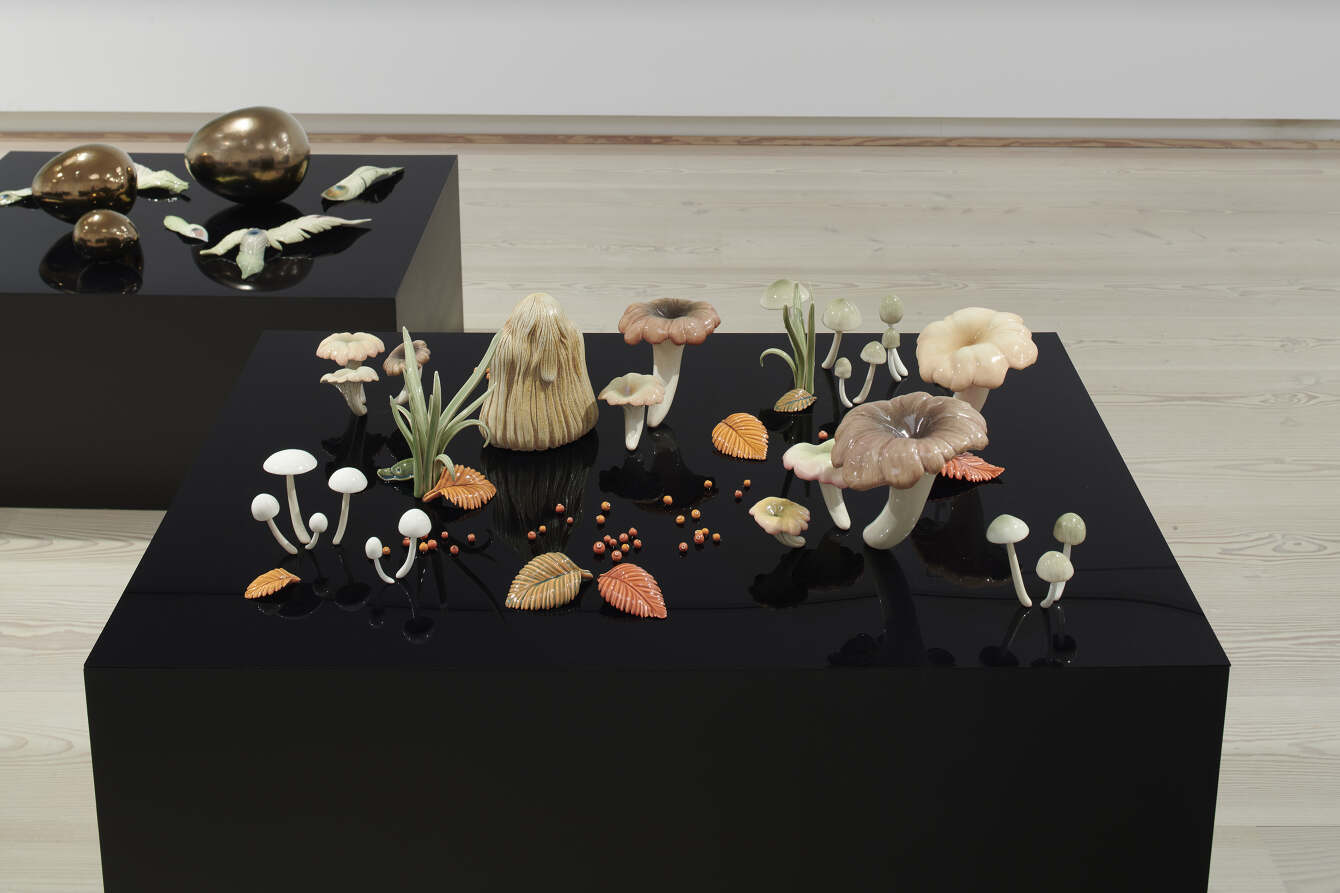 "Natur. Spor & Spejlinger" - CLAY Keramikmuseum Danmark (2021) - Malene ...