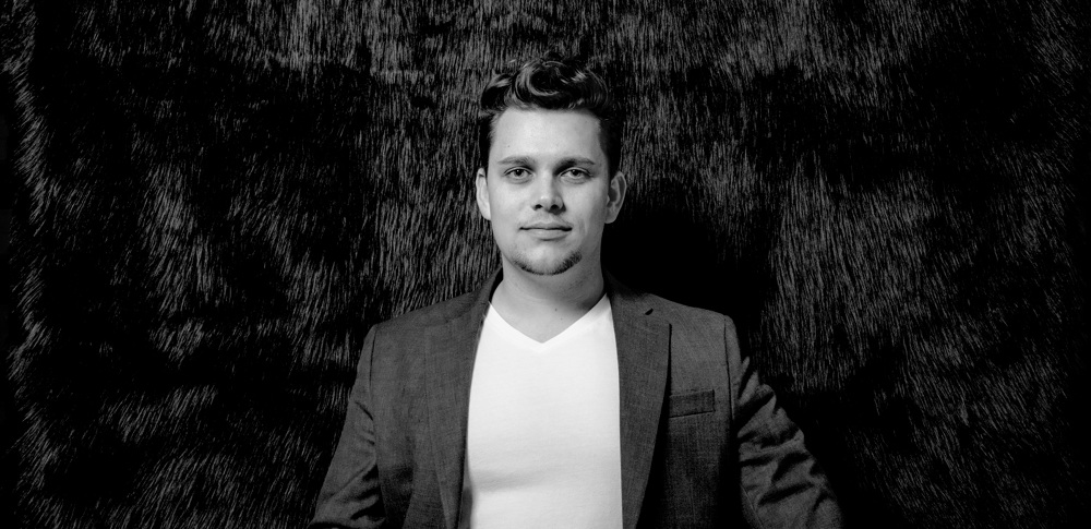 ZACH MYROW | CREATIVE DIRECTOR | WRITER