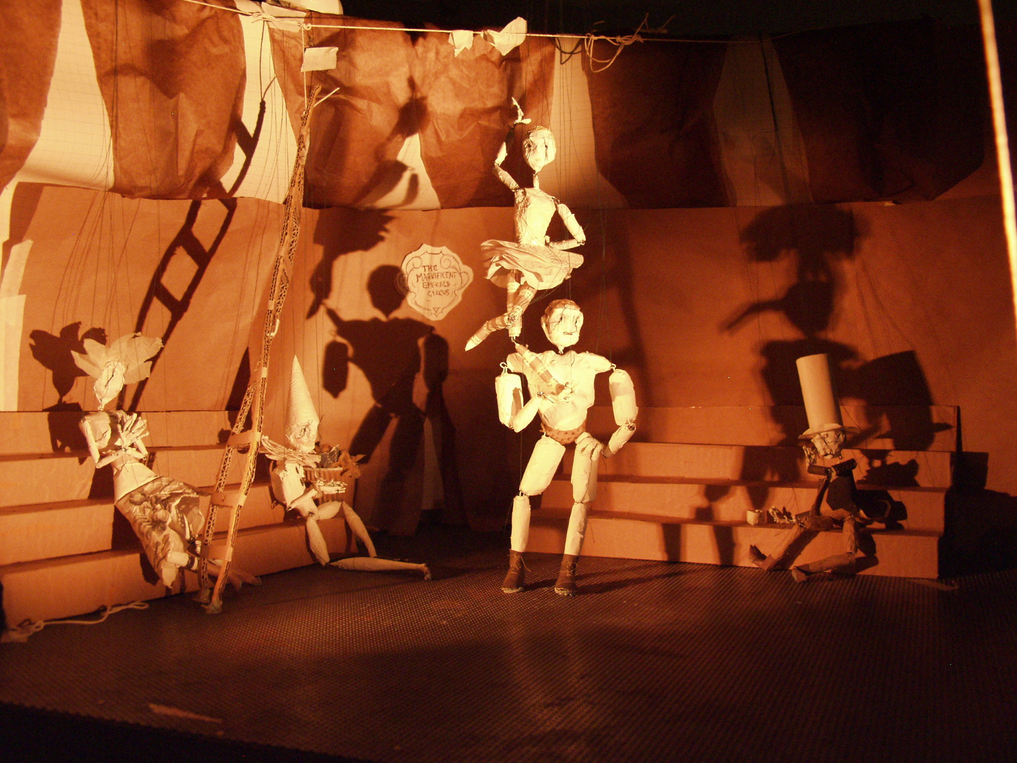 Circus Puppets - Rae Welch