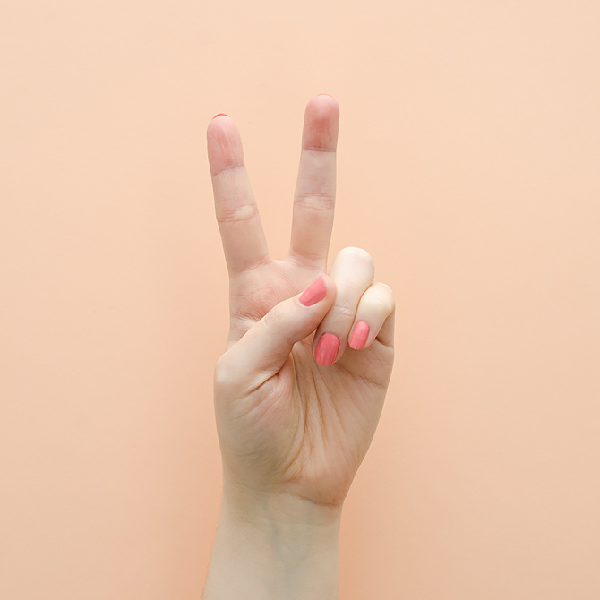 Hand Signs - Linus Lohoff — Art Direction