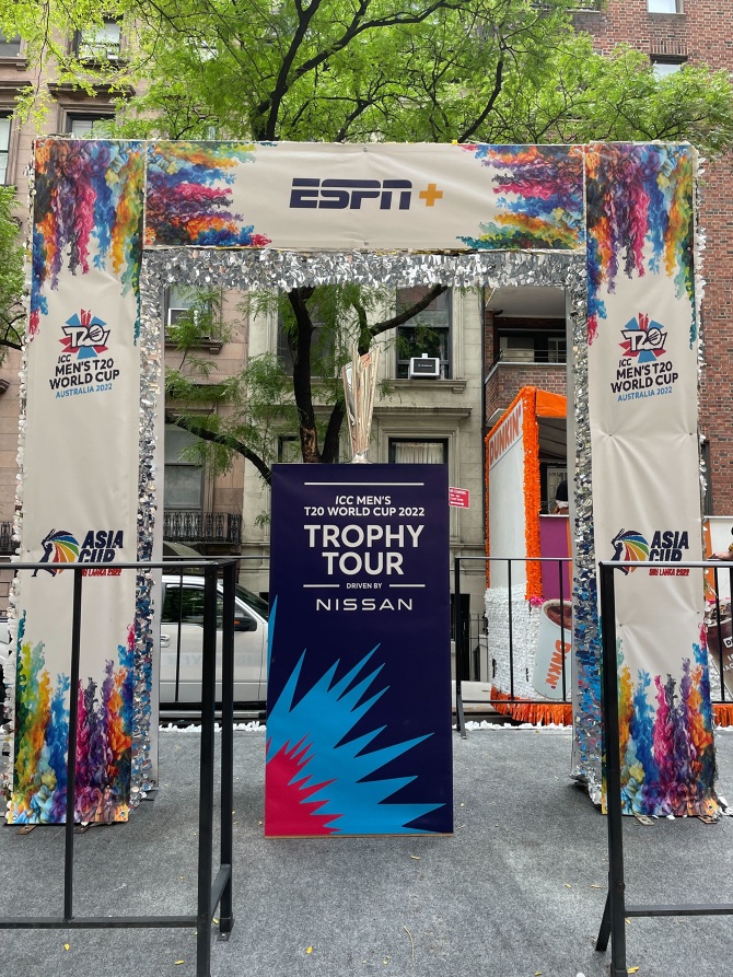 ESPN+ Cricket Parade Float - Barry Klipp | Creatively Professional