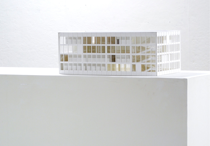 Maxwell - Harrison Tyler Archive