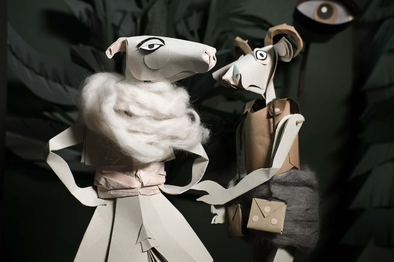 The Wolf & His Victims - Rada Lewis