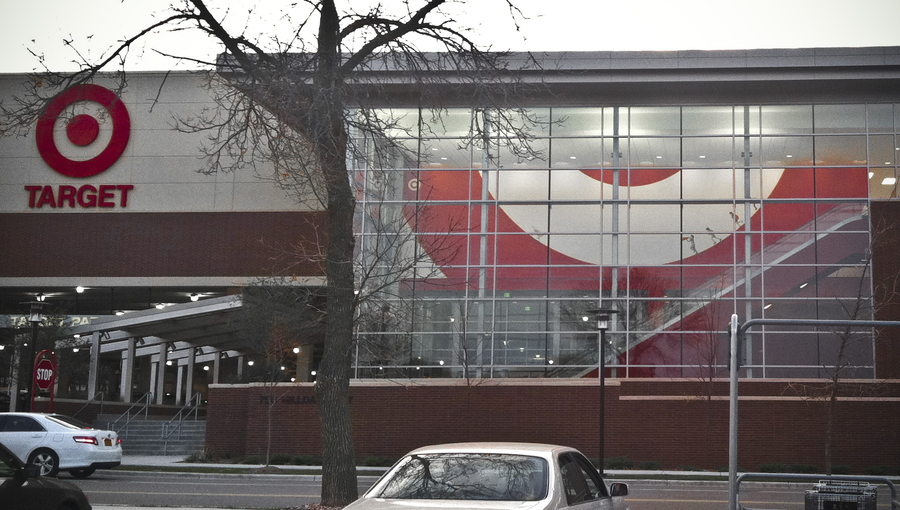 Target Branding 2011-14 - Allan Peters