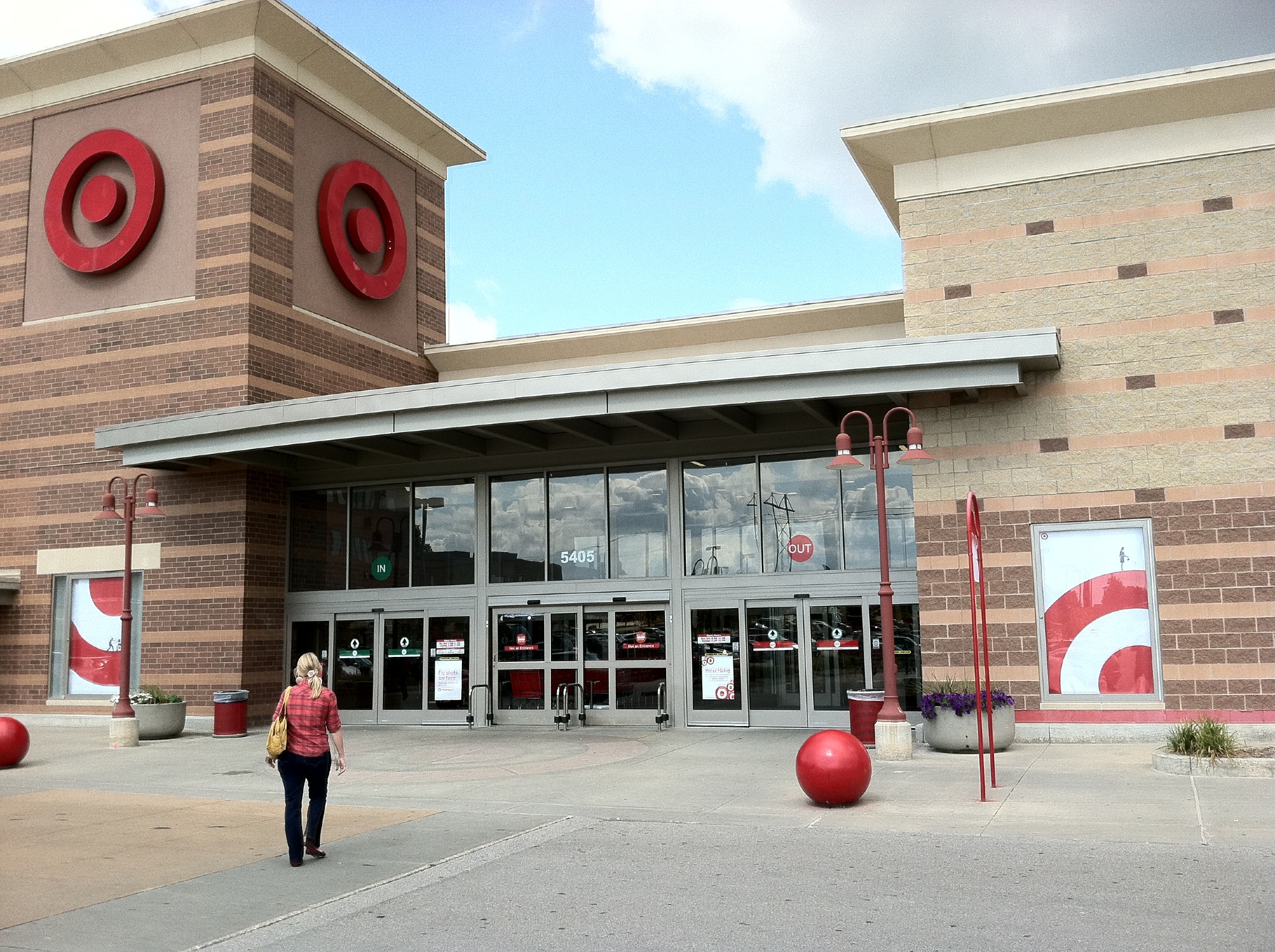 Target Branding 2011-14 - Allan Peters