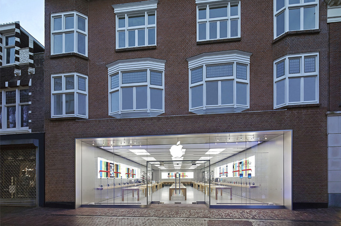 Apple Retail Stores - Javier Haddad