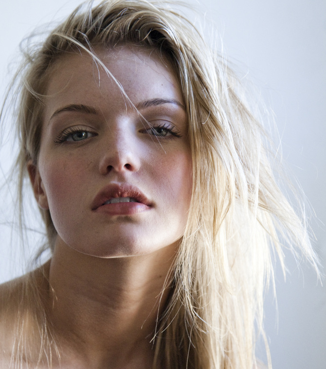 Nicole Anne Robbins: Un - nicole anne robbins