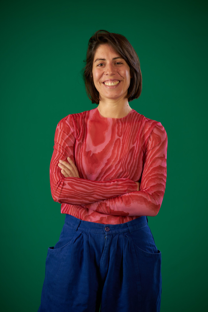 Bio | Contact - Mariana Bártolo - Filmmaker / Multimedia Artist