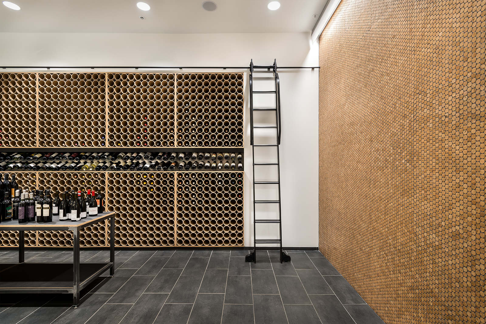 House of Pure Vin - M1DTW Architects