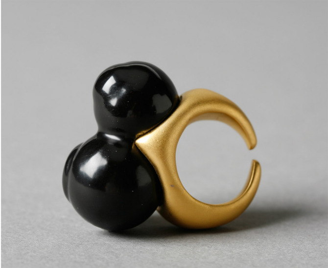 Eve jewellery/lacquer design