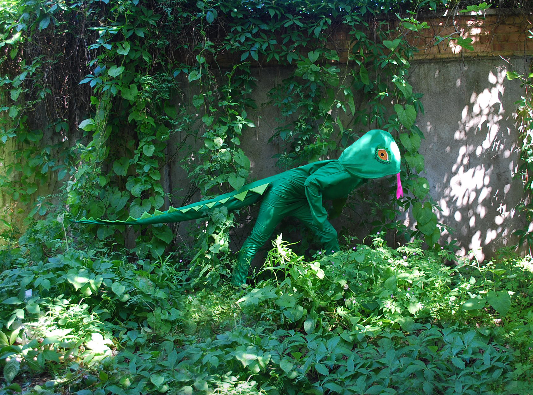 Lizard Costume - Emma Denby