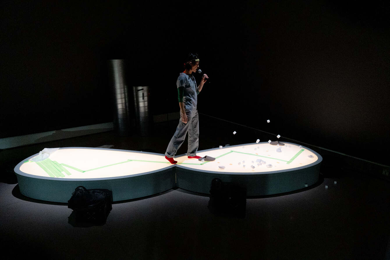 Point Reflection (stage) - Aki Sasamoto