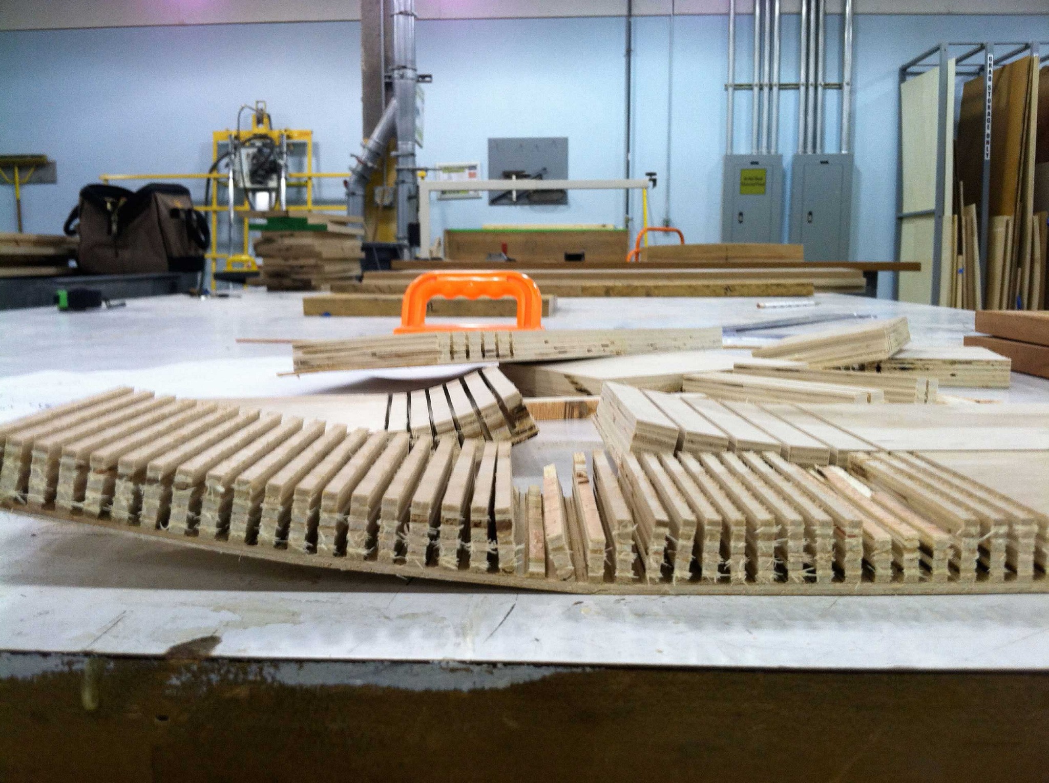 Kerf Table - The Portfolio of Jonathan Sandoval