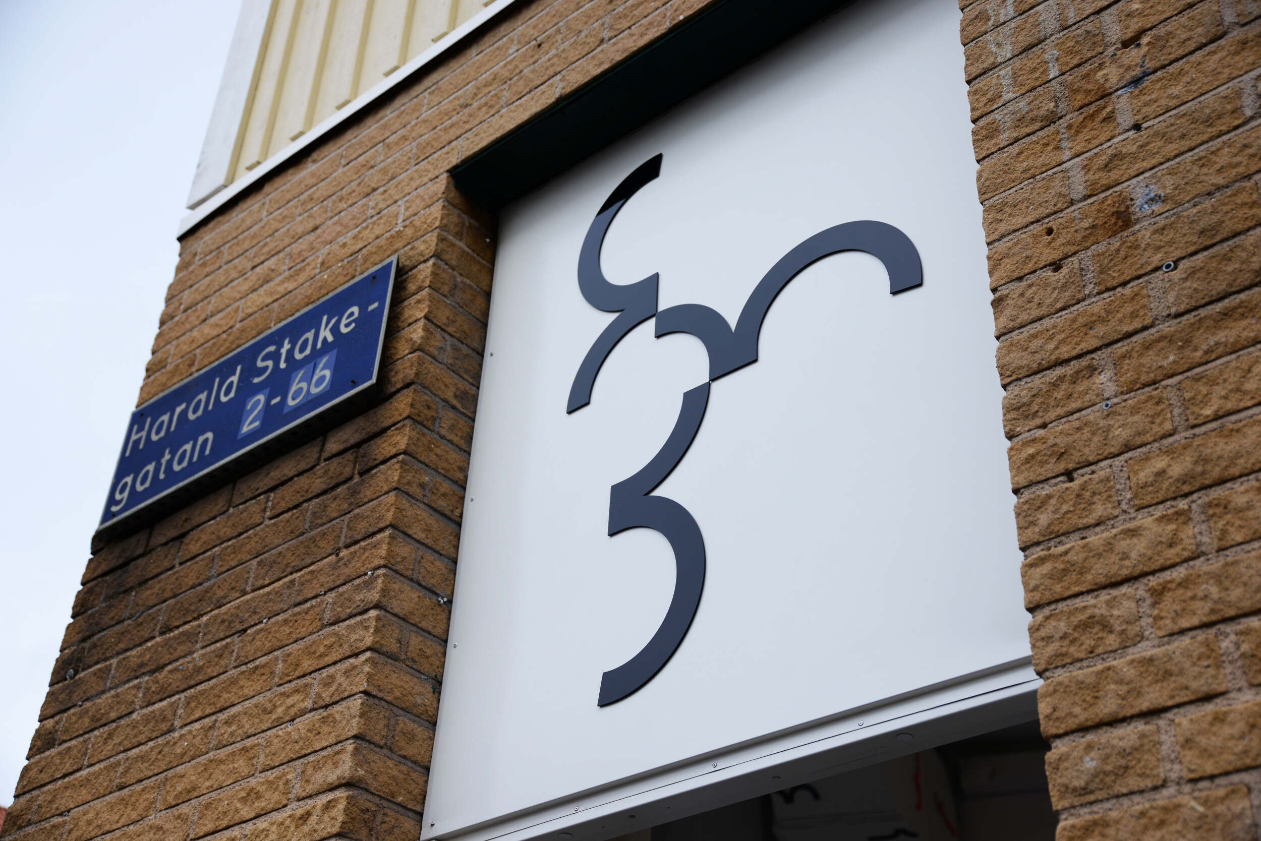 Playing the Architecture: Relocating Vänhem - Rachel Barron