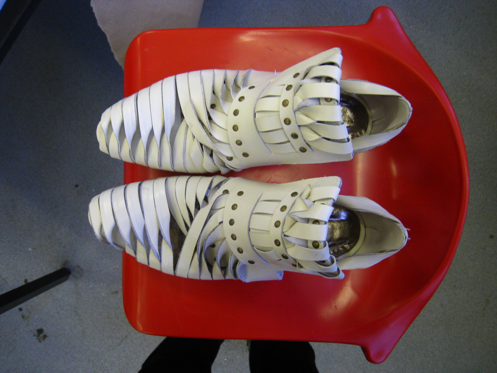 Samurai Shoes - Nuo Chen