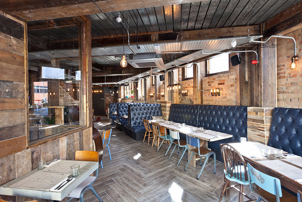 OJO ROJO Restaurant - Kevin Timon Hill