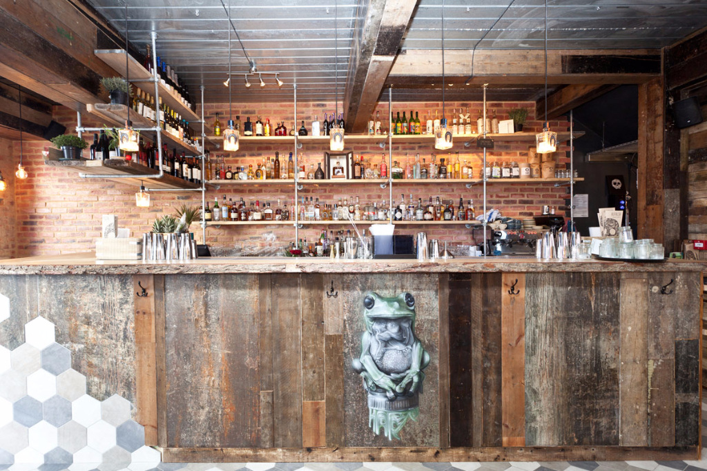 OJO ROJO Restaurant - Kevin Timon Hill