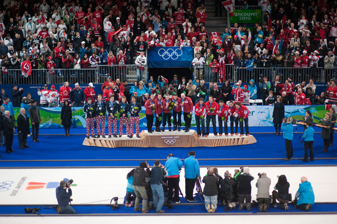 Olympic Podium - Atelier JLee