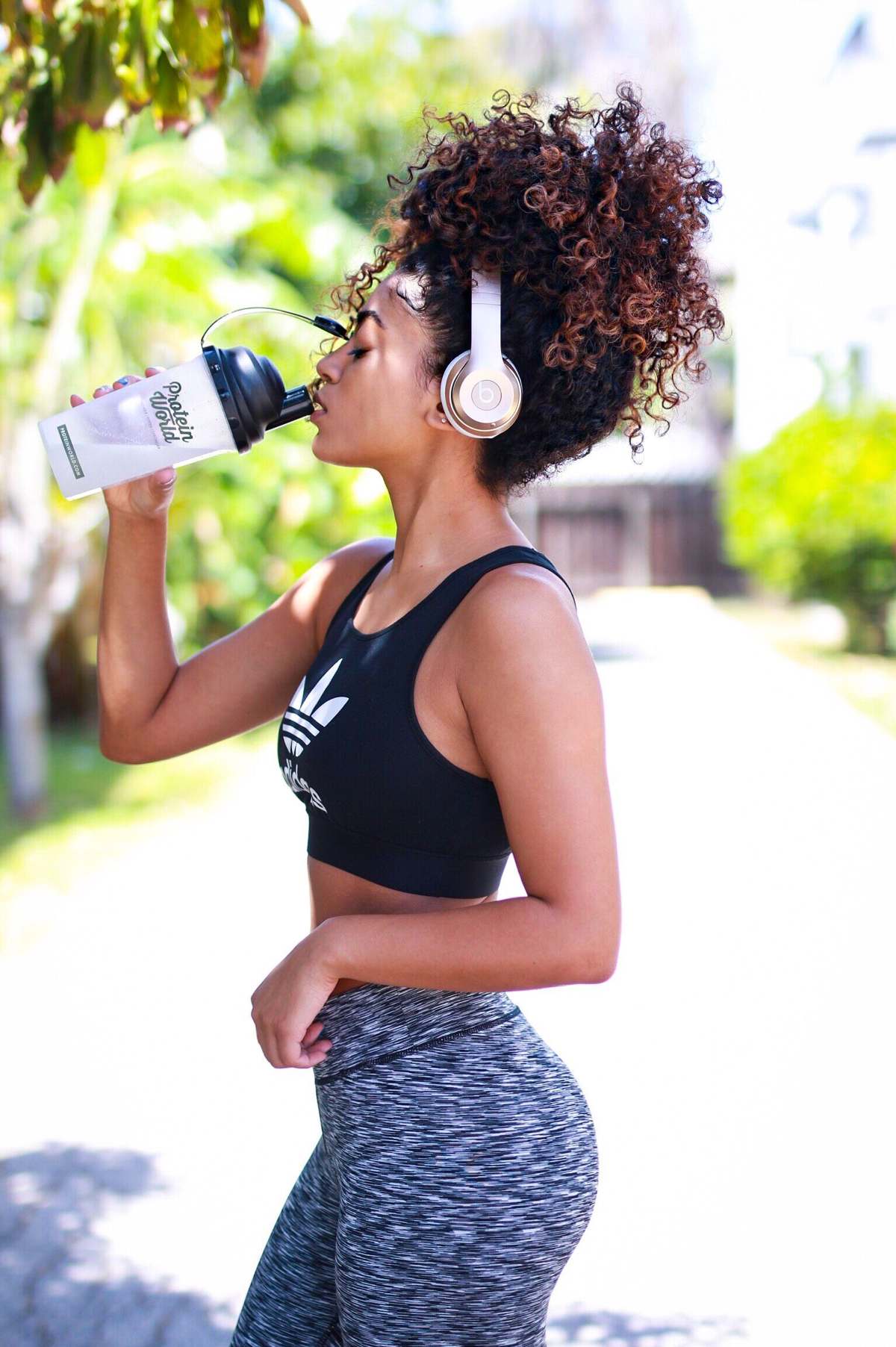 Lettering & Illustration | Anne Marie x New Look - Salina Gatto