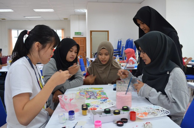 Mural Art Workshop - Wee Hoon