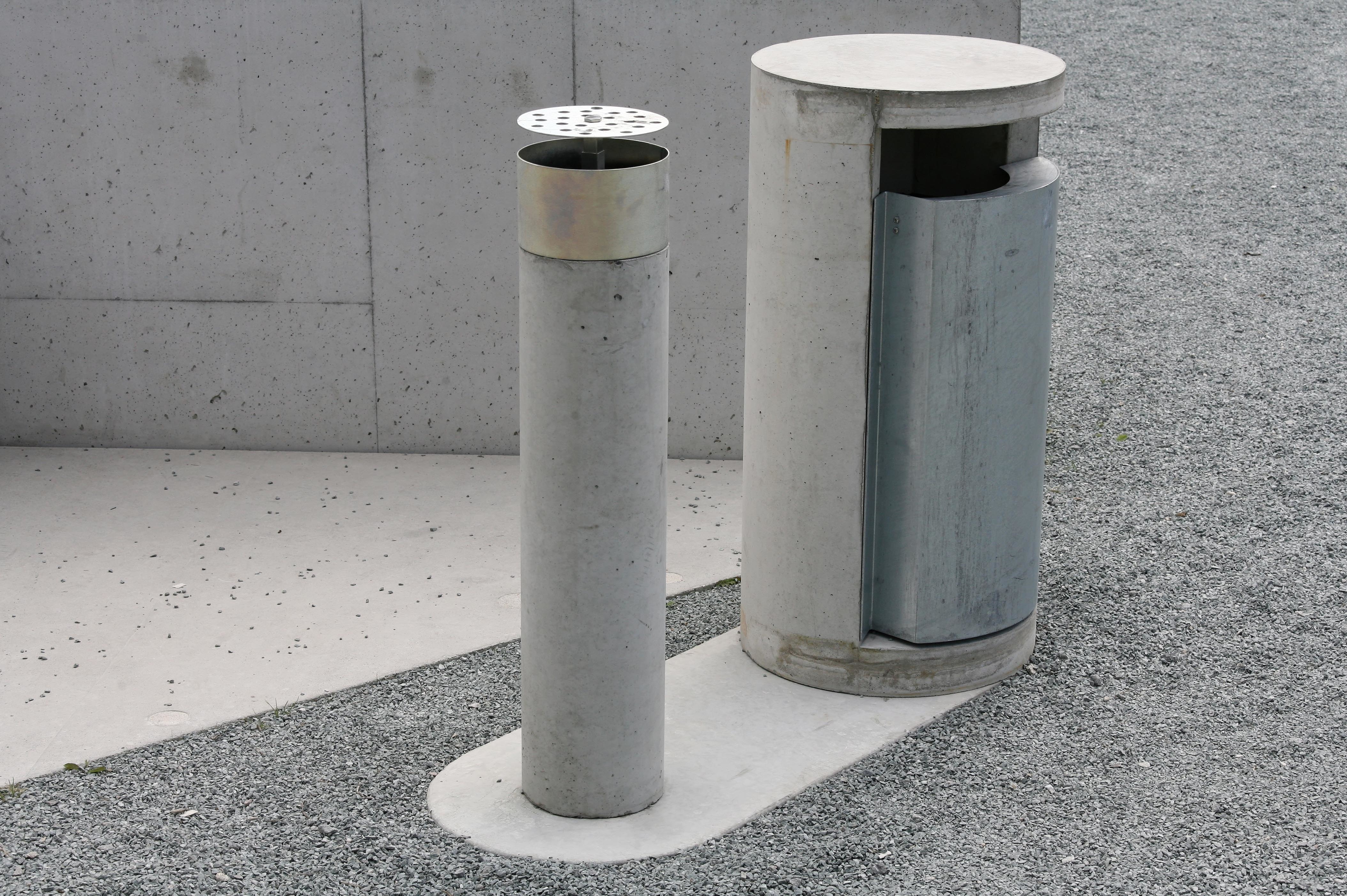Prefabricated litter boxes - Jensen & Skodvin
