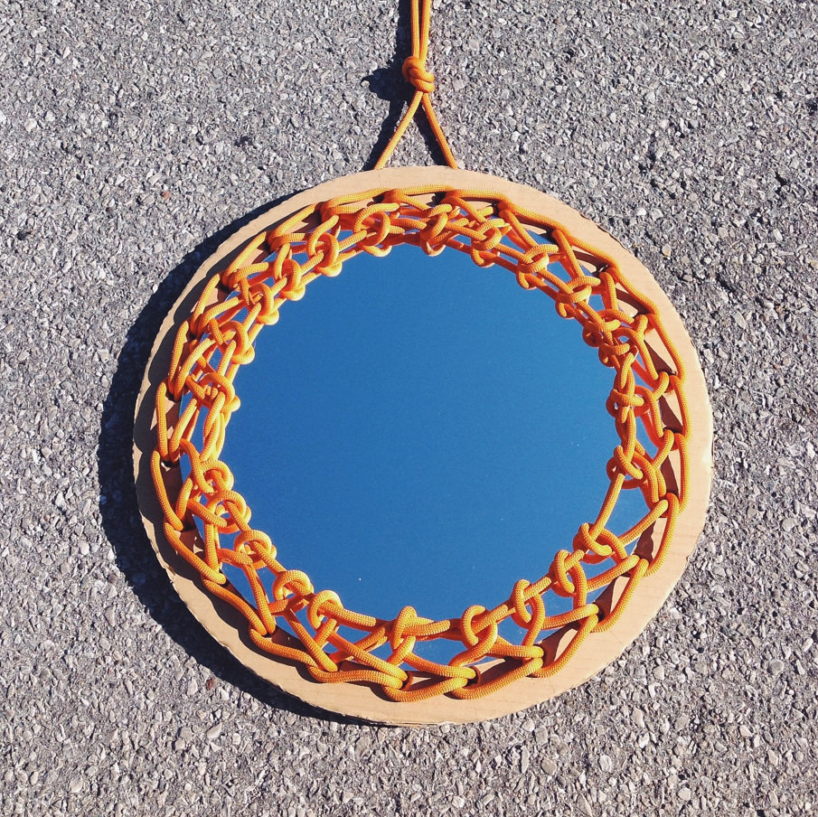 STITCH MIRROR - Laura Carwardine