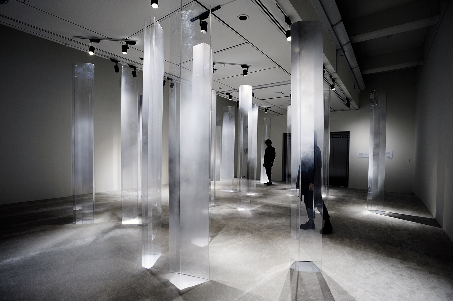 雲柱/ Cloud Column - urbanwasabi