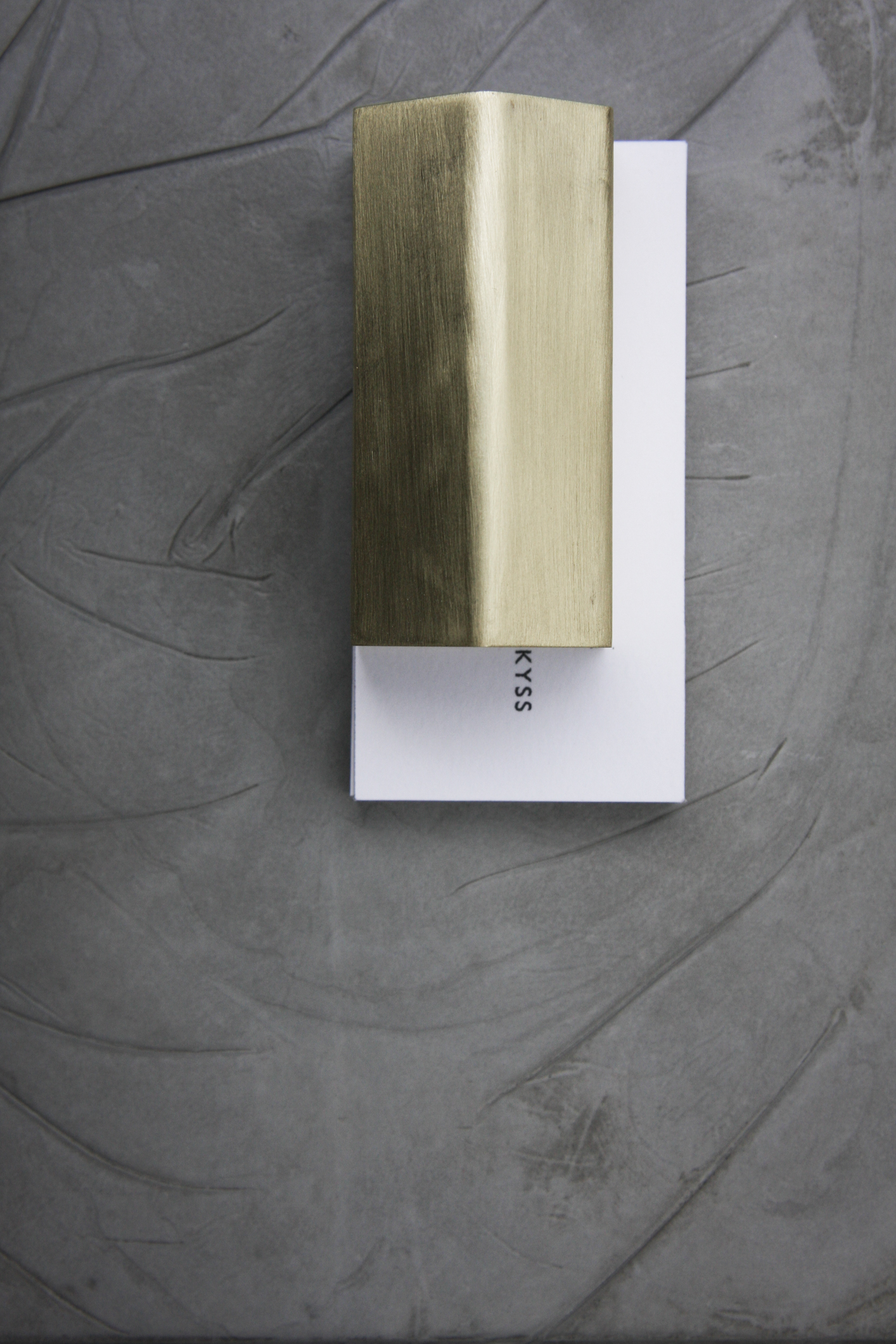 Concrete House Paperweight (Brass) - studiokyss