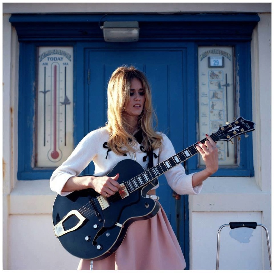 Whinnie Williams New Single - Daisy Digital