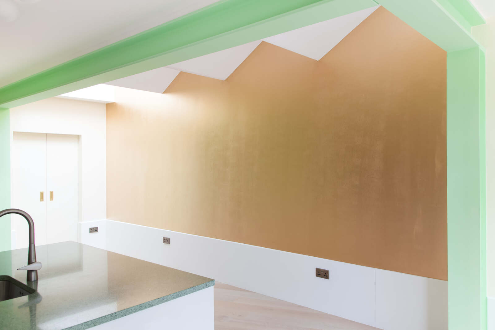 Overcast House - Office S&M Architects