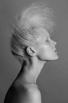 Makeup Artist Simon Rihana