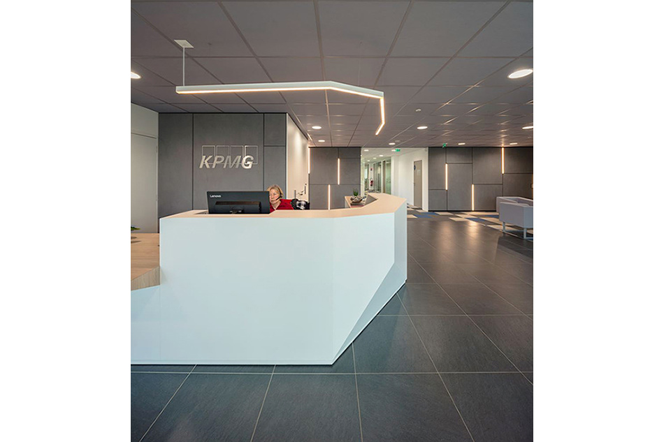 KPMG 4 - D'HOUNDT+BAJART architectes&associés