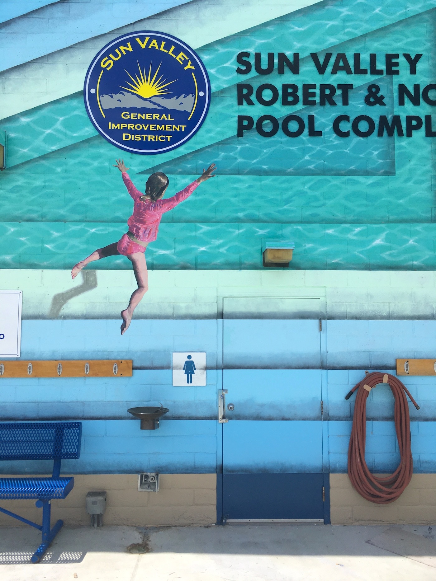 Sun Valley Public Pool - OverUnder