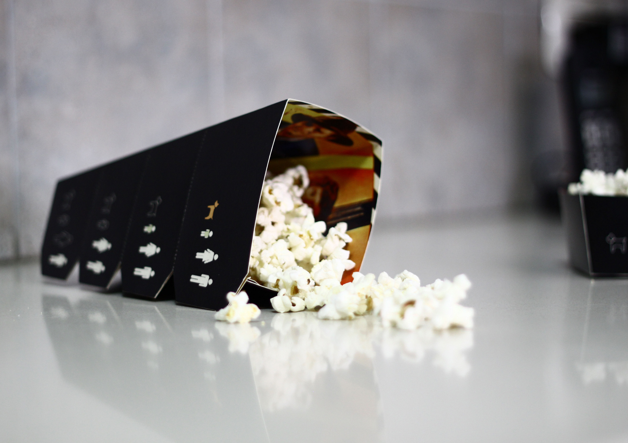 //POPCORN PACKAGE - shovalshavit