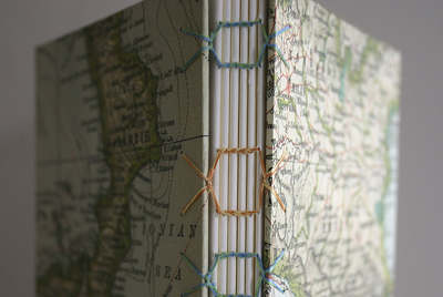 貝覆い (Clam shell matching game) - Mariko Perry