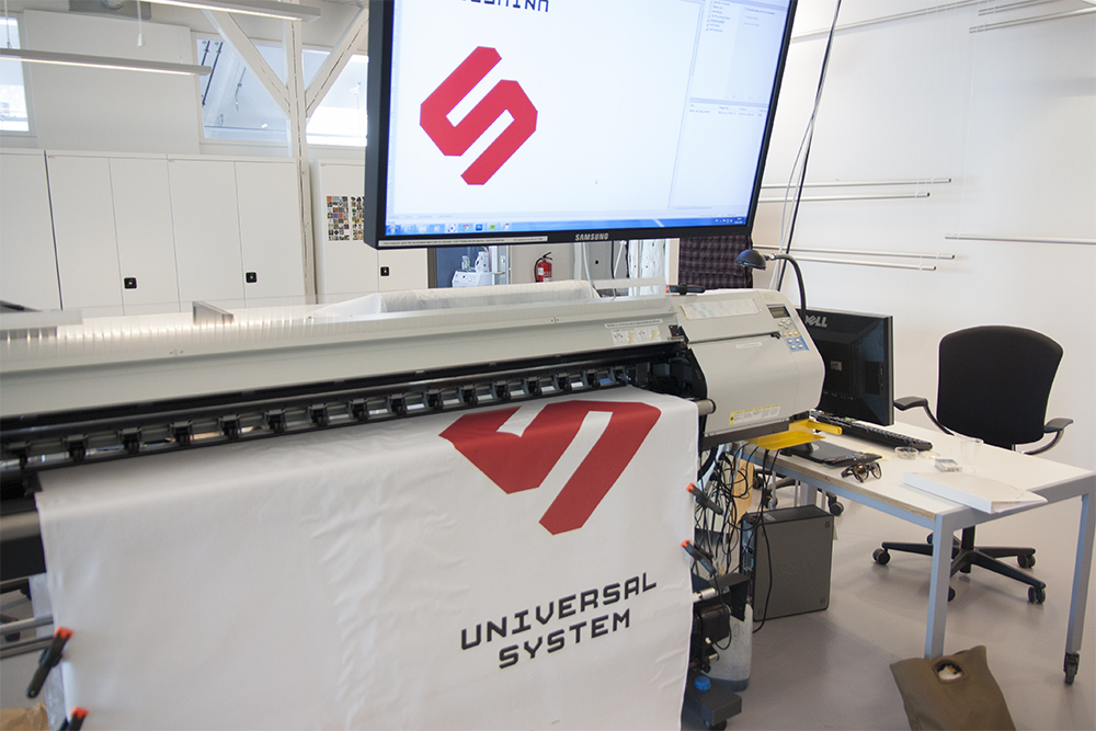 Strict Grid Typeface - stiann graphic design