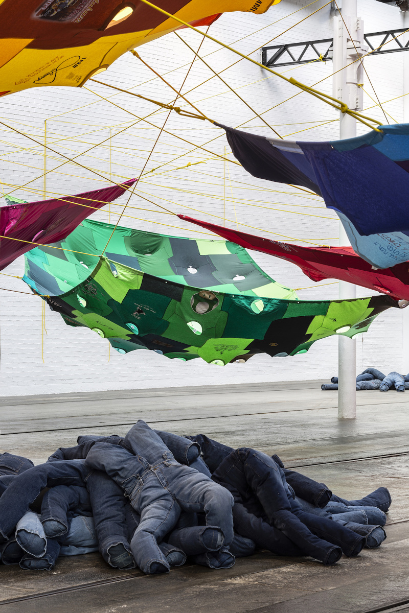 Bara, Bara, Bara at Tramway - Pia Camil