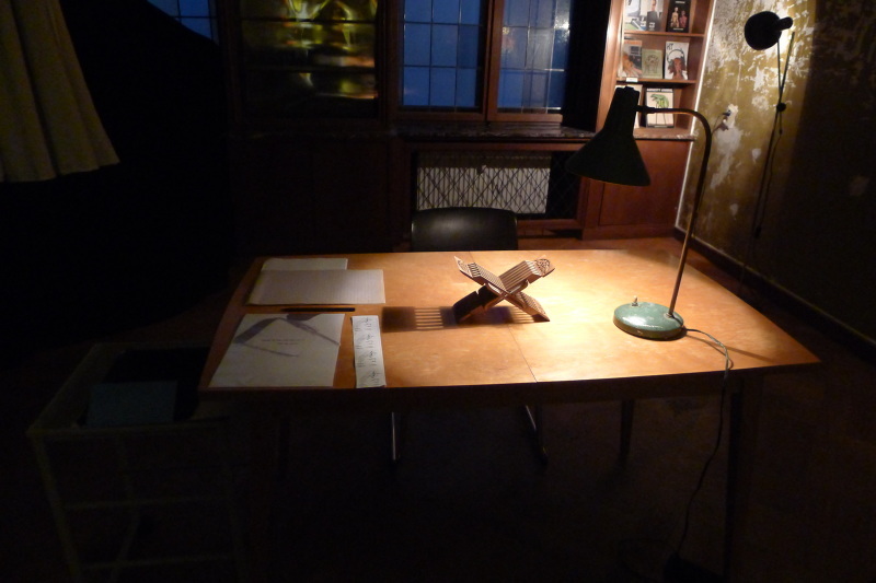 Installation - THE NIGHT LIBRARY - THE NIGHT LIBRARY