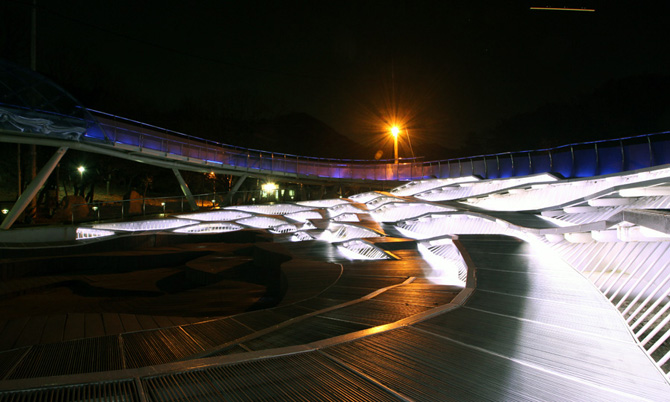 linear building up in the trees - www.pdorsey.com