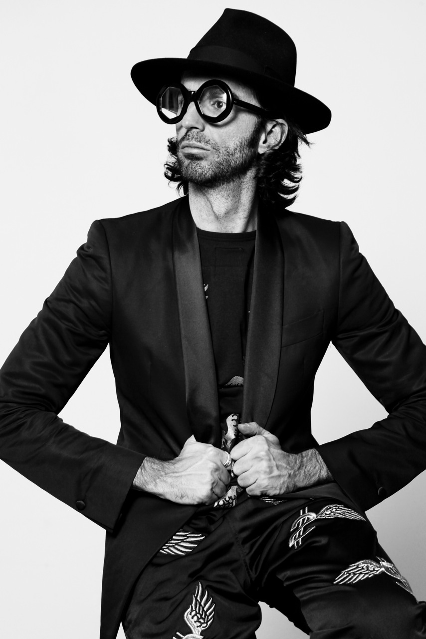 Manos Samartzis - Drop Magazine