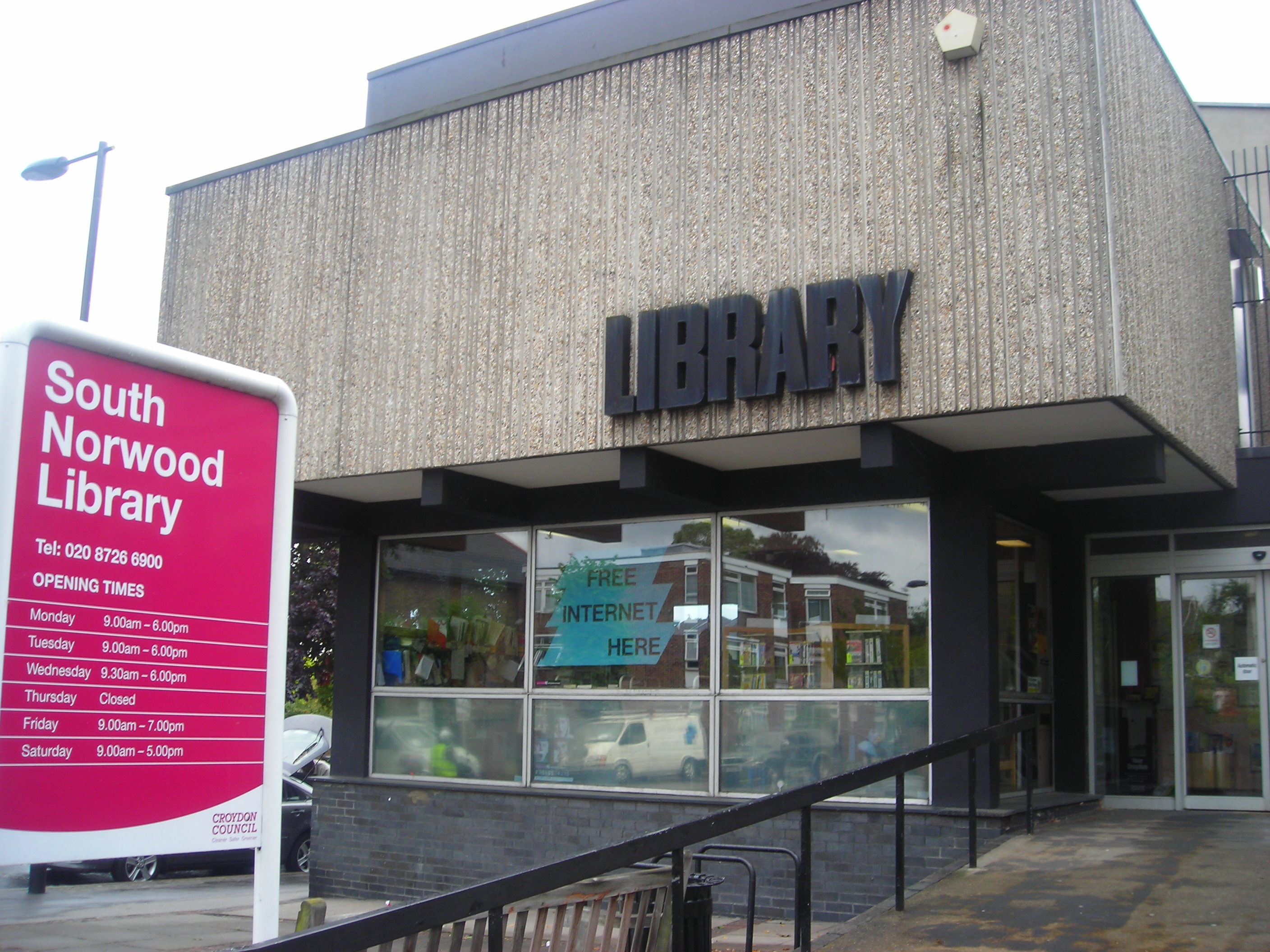 South Norwood Library - All the Libraries in London