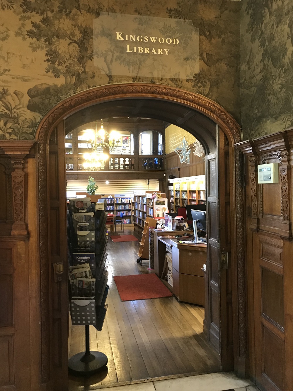 Kingswood Library - All the Libraries in London