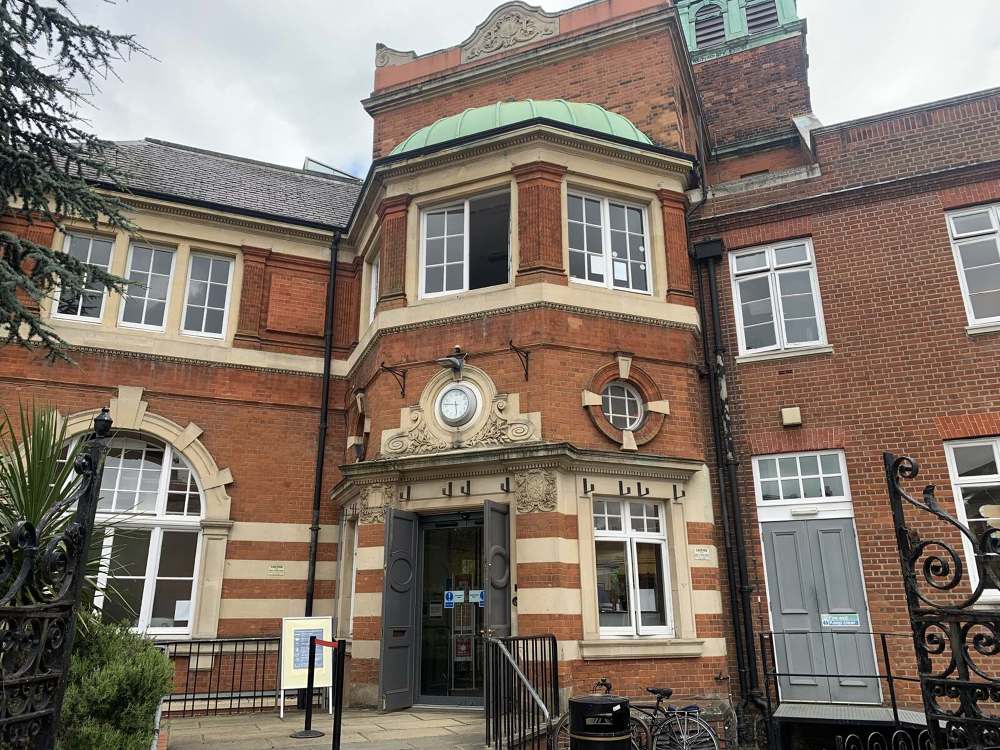Lewisham Library - All the Libraries in London