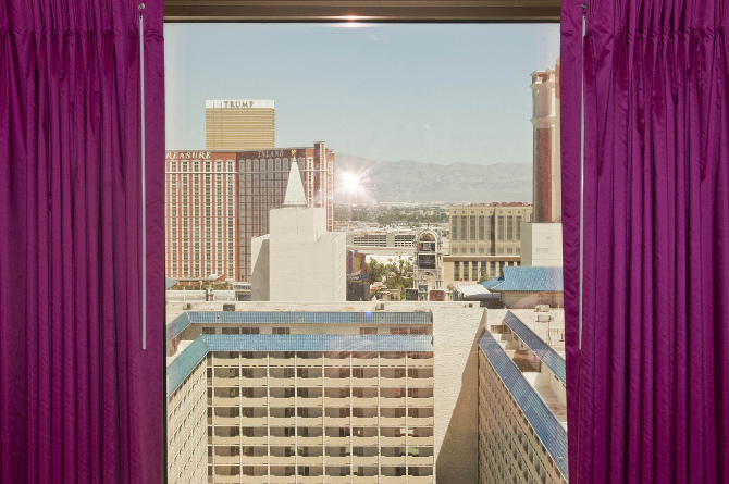 LAS VEGAS - Bre Elbourn Photo